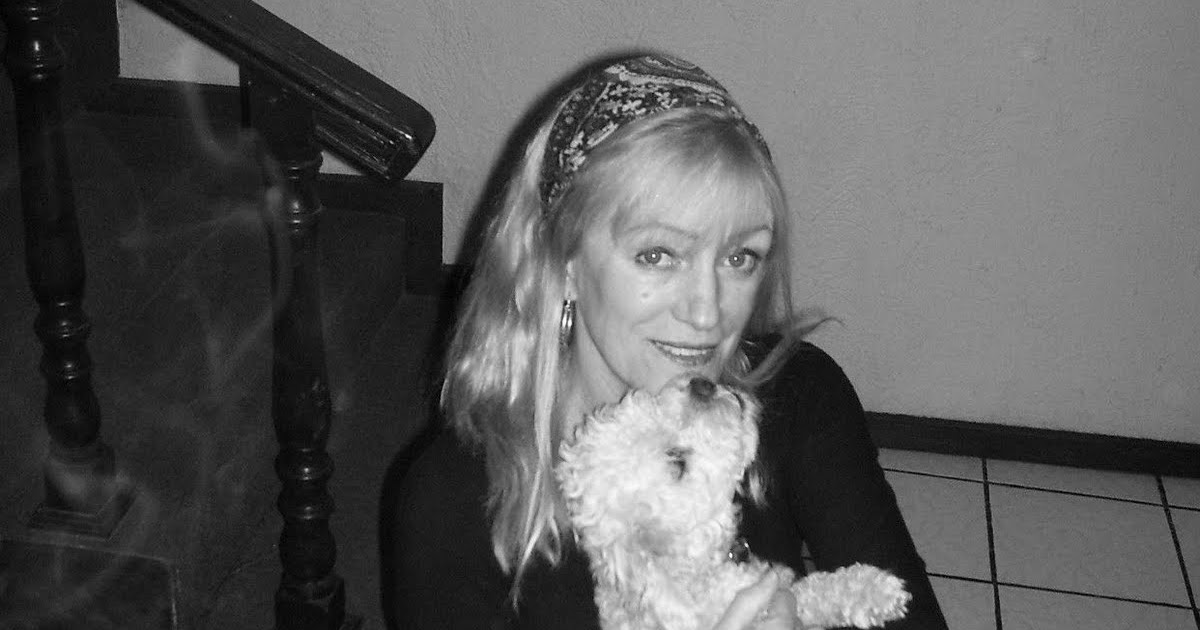 Poets United: The Life of a Poet - Pamela Sayers