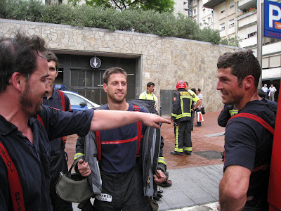 Leo Rico: Bombers...