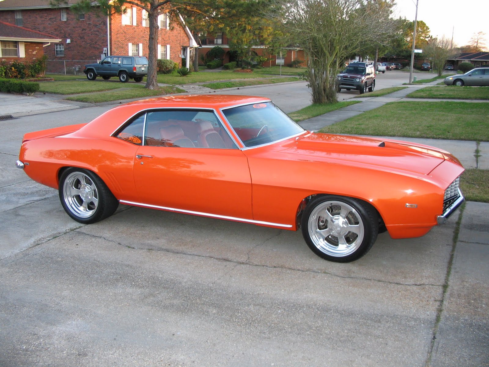 HOT CARS TV: Super Producer Mannie Fresh's HOT CAR Collection