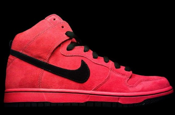 THESUPERDUPERDOPELIFE: Nike SB Dunk High – True Red – Fall 2011