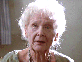 Hollywood News & Gossip: "Titanic" star Gloria Stuart Dies