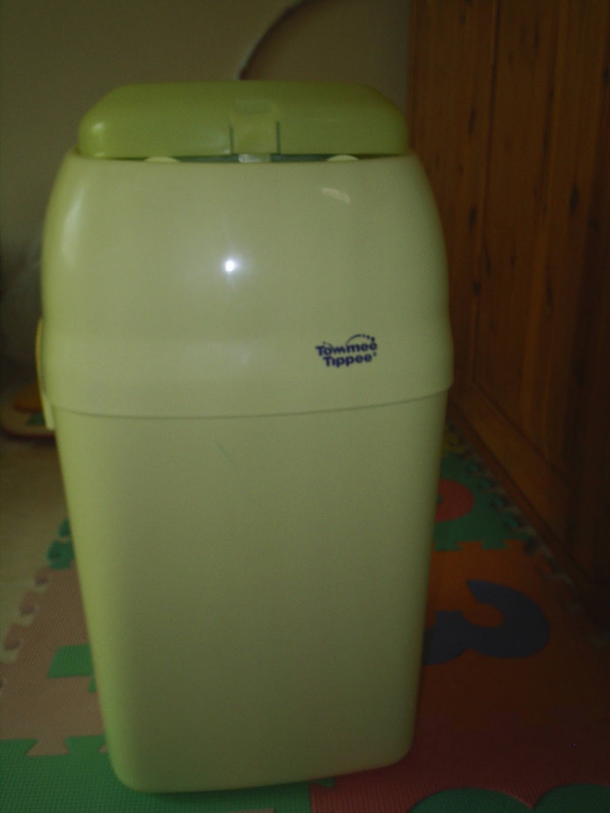 AdamAliff Preloved Items: TOMMEE TIPPEE SANGENIC NAPPY WRAPPER -FREE ...