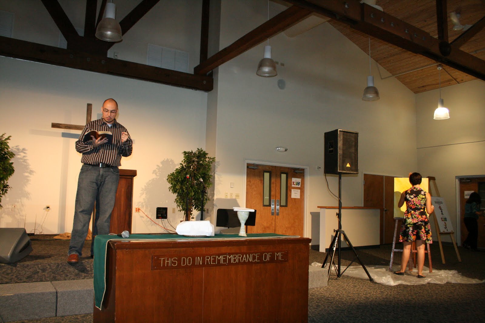 Rev. Samuel Robles Jr.: Painting during sermon