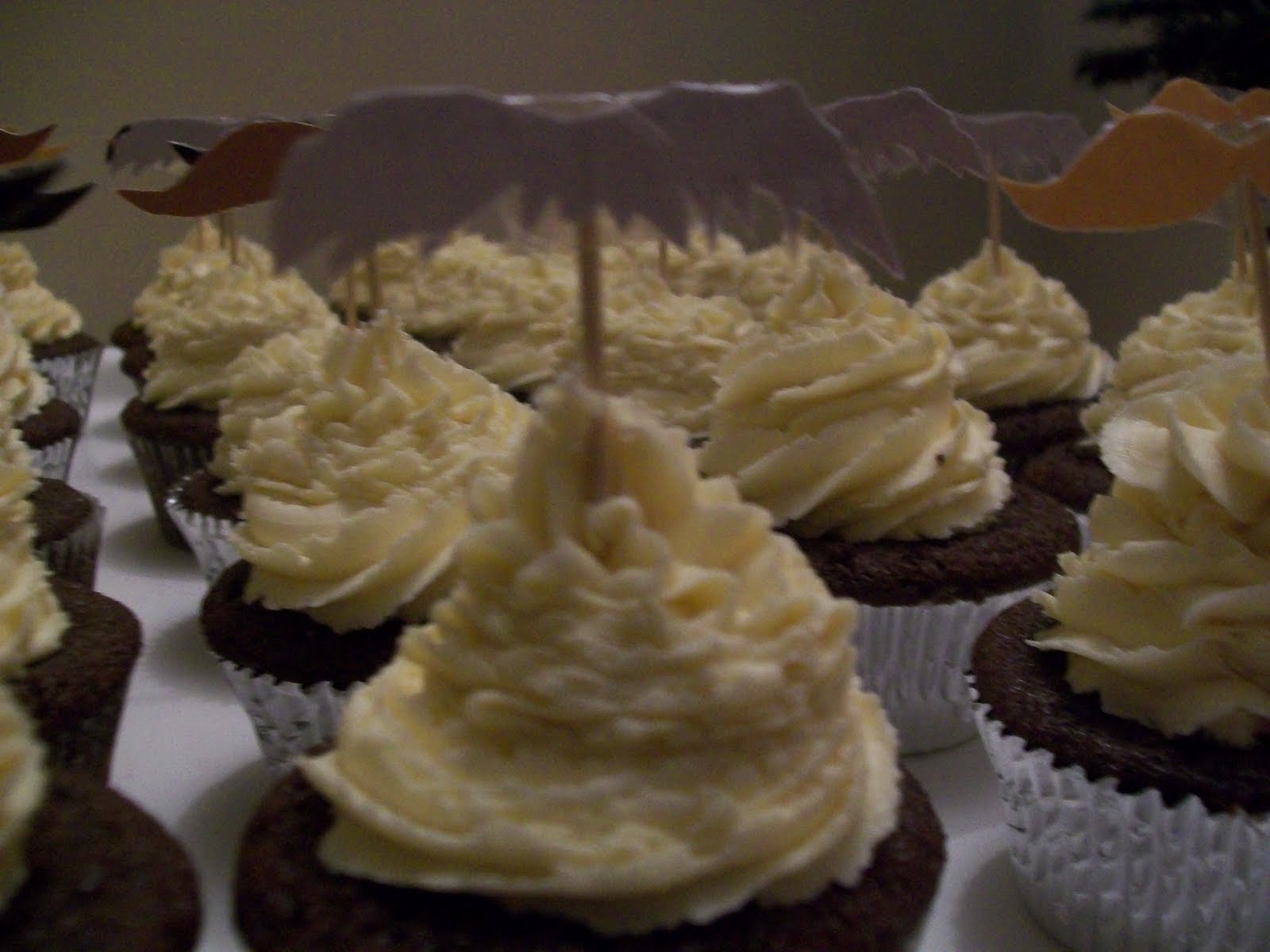 Baked by Kate: "Movember" cup cakes