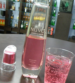 De Todo Un Poco: Que es ese licor rosado?