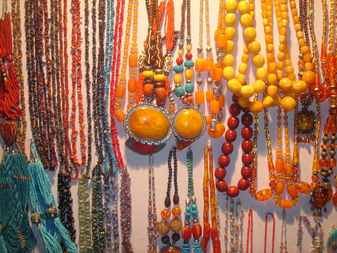 anna kostenko etnoart: anna-kostenko-painting