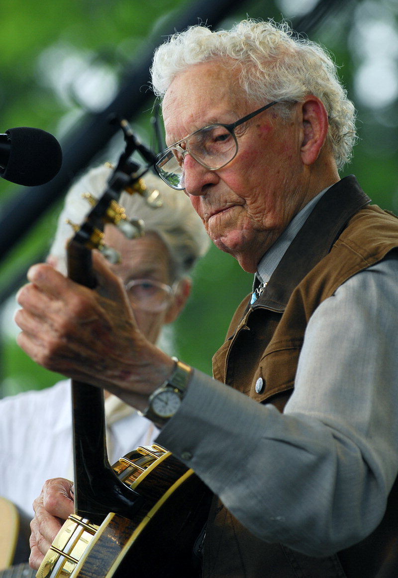 Bluegrass Cafe: "Bluegrass Cafe" Playlist - 4/25/2010 - Bill Hall ...