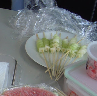 Foodspiration: Fruit Flowers On A Stick: A How To Guide