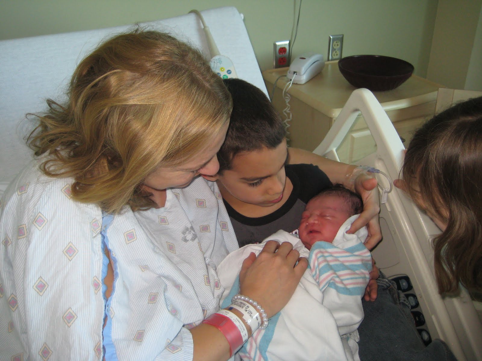 Frank and Lela Sanchez: Welcome Ana Grace Sanchez