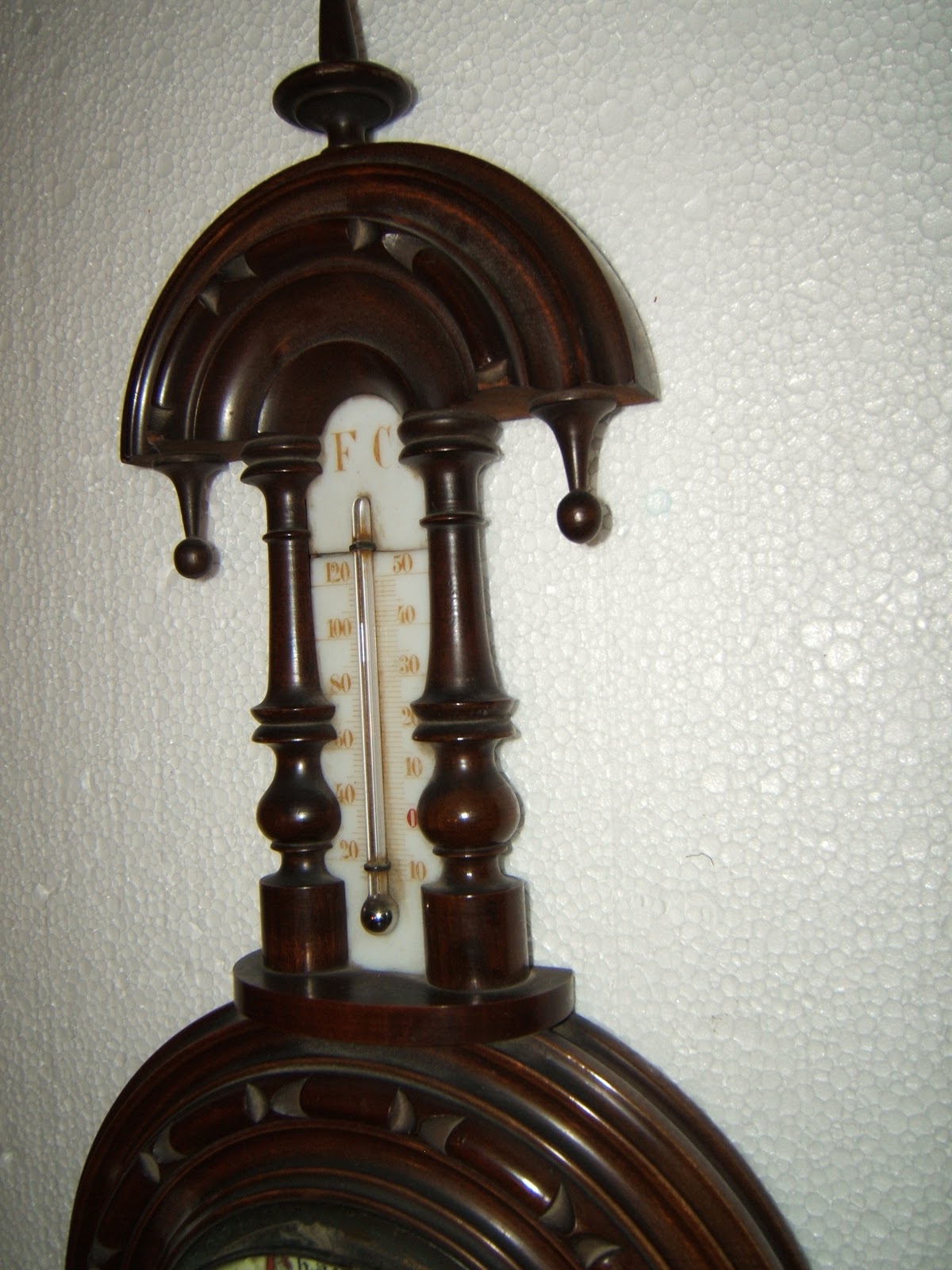 MM2010e Gallery: 12. Small Antique Wall Barometer (circa 1900)