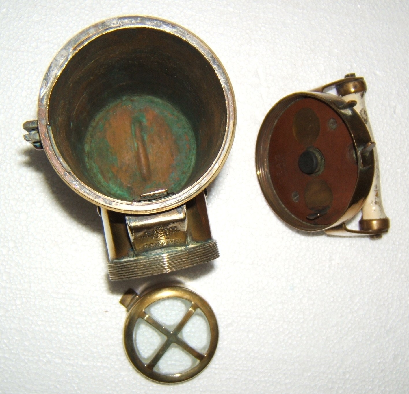 MM2010e Gallery: 34 CEAG Brass Inspection Lamp