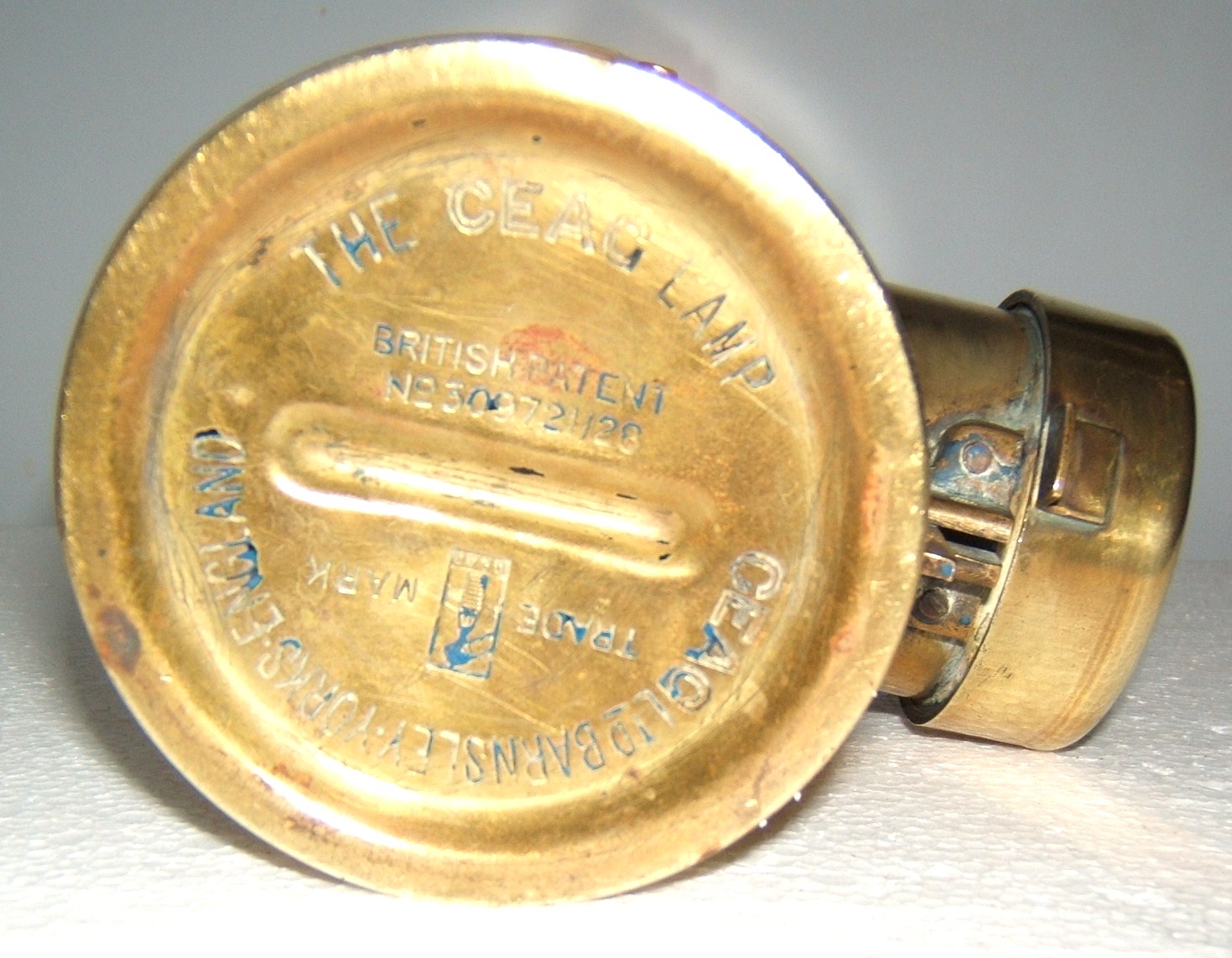 MM2010e Gallery: 34 CEAG Brass Inspection Lamp
