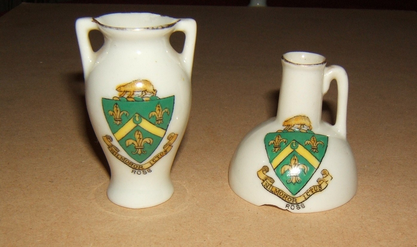 MM2010e Gallery: Crested Ware - 2