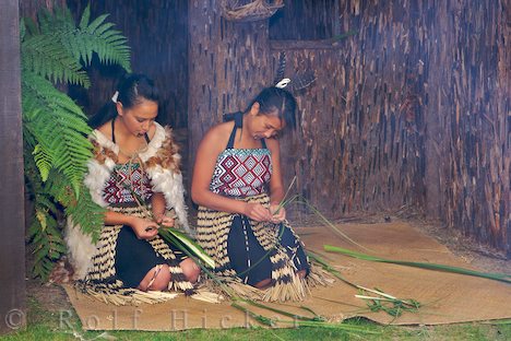 100% PURE NEW ZEALAND: The Indigenous Group - Maori