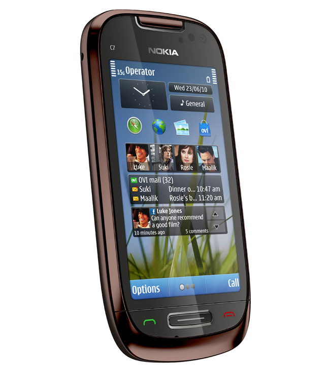 Chromeholic: Nokia C7 3G Smartphone Announced