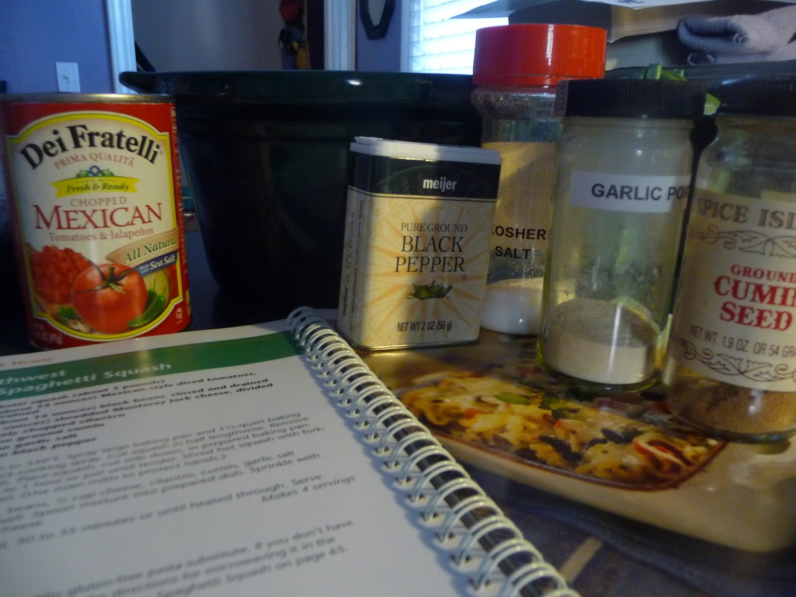 Clean Eating Machines: Southwest Spaghetti Squash