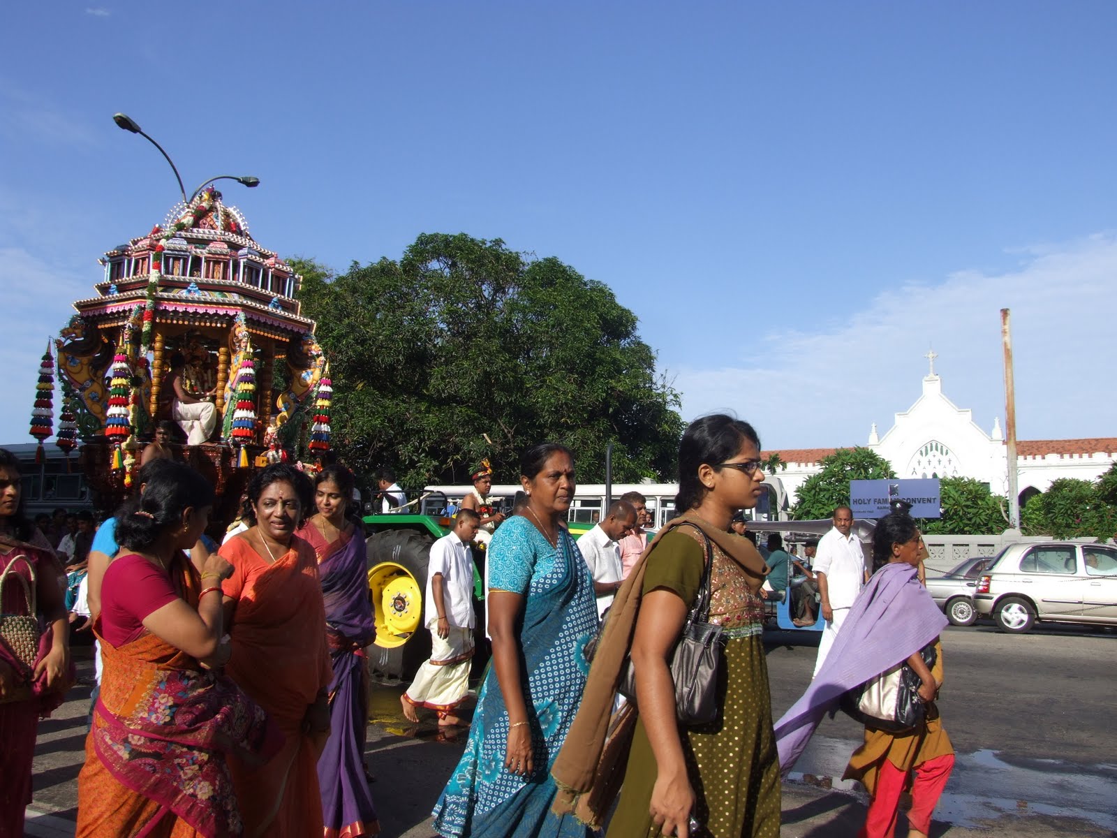 Passion Parade: A Charming Aadi Vel Cart Parade in Colombo