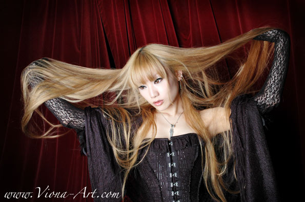 Aural Vampire Spain: Imágenes de Estudio [Viona Art - Exo Chika]