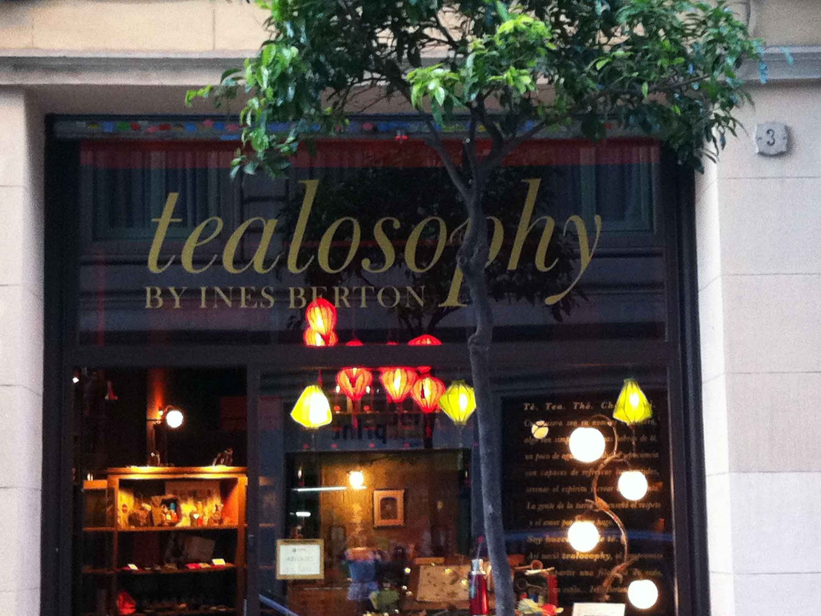 EM EXPOSIÇÃO: Tealosophy by Inês Berton