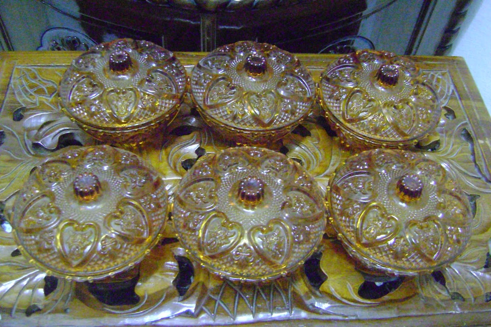 WARISAN NENEK: Bekas Kuih Raya