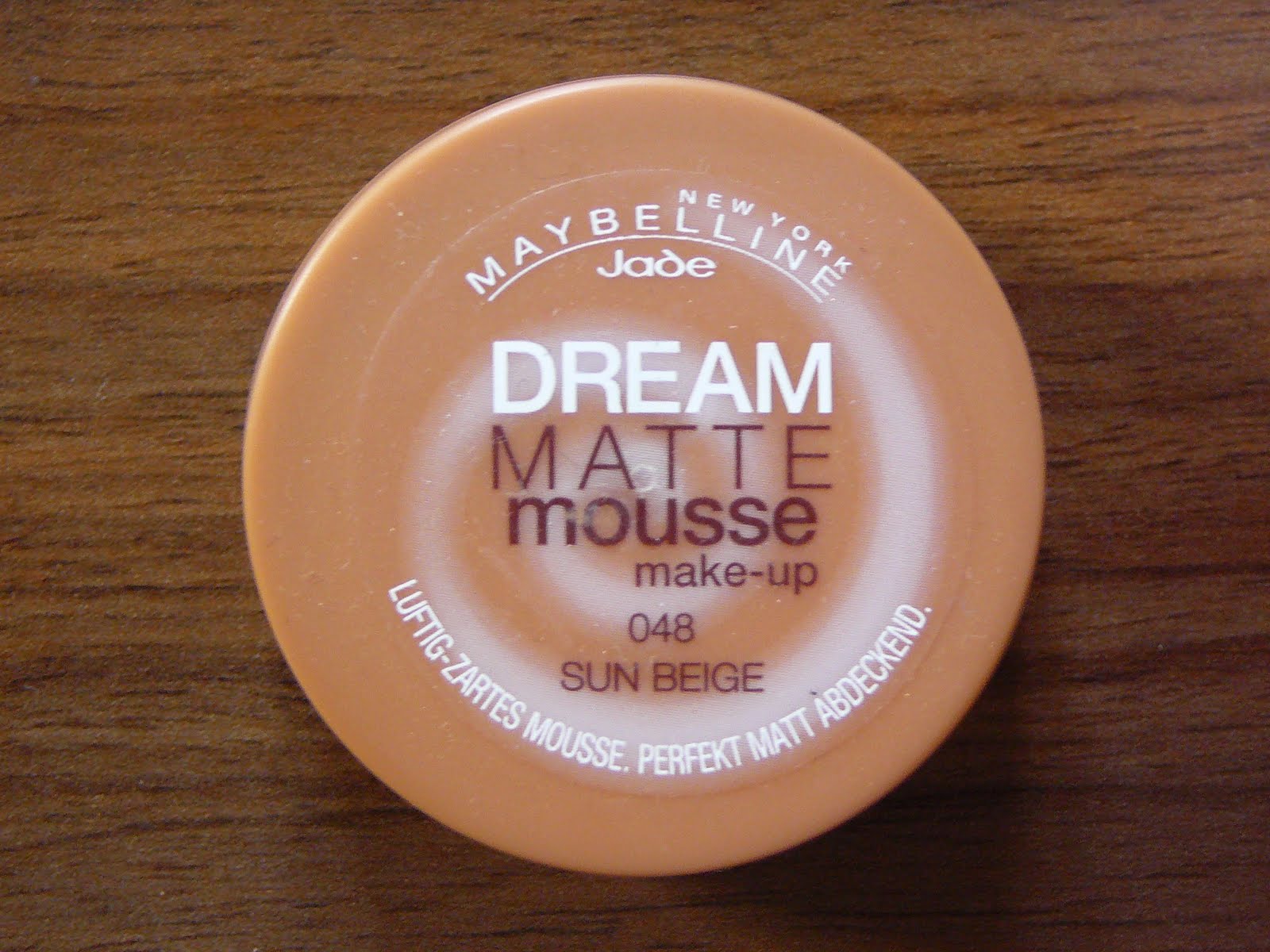 kindagorgeous: Dream Matte Mousse Foundation