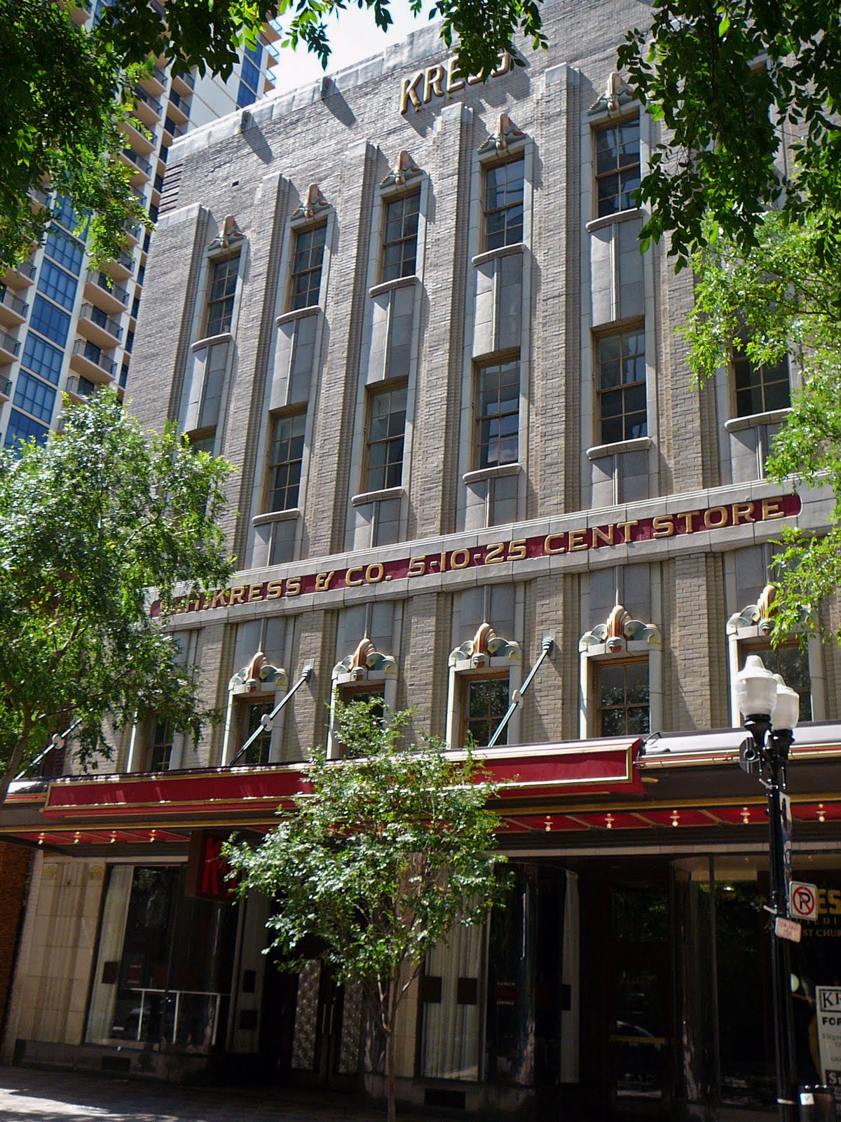 Old Florida: The Fantastic Facades of Kress