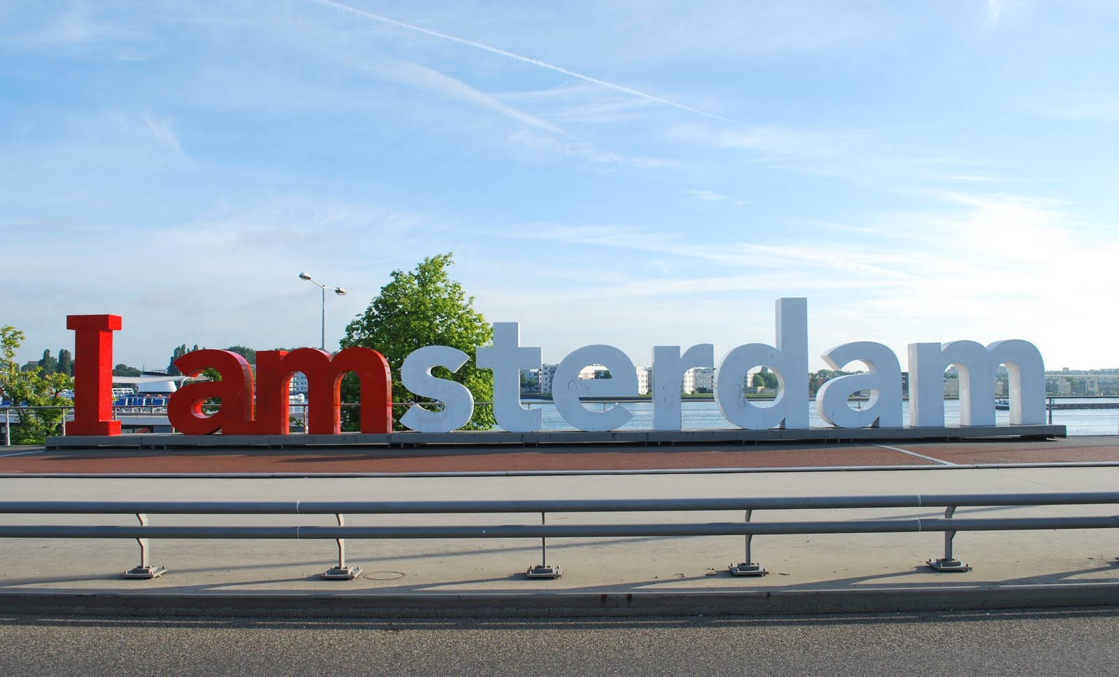 Lets go Amsterdam: I amsterdam moved...