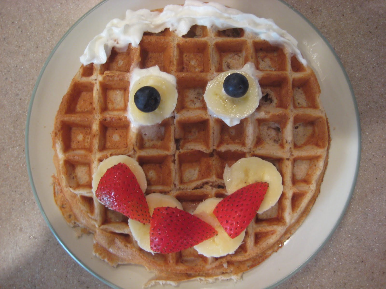 Love and Best Dishes: Funny Face Waffle