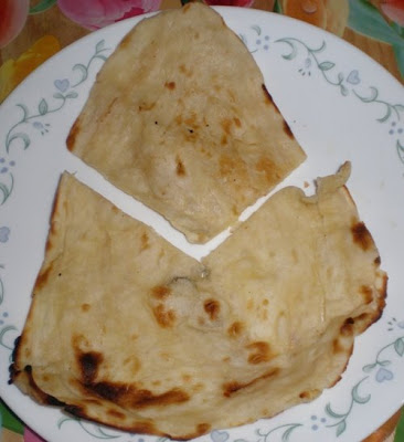 Niya's World: Photos of Tandoori chicken, Tandoori Roti, Plain Naan ...