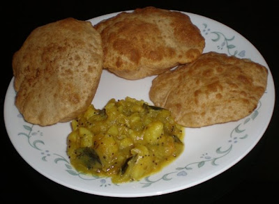 Niya's World: Wheat Puri & Potato Curry ( Atta ki puri & Aloo Bhaji )