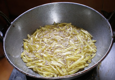 Niya's World: Sweets & Snacks of Kerala