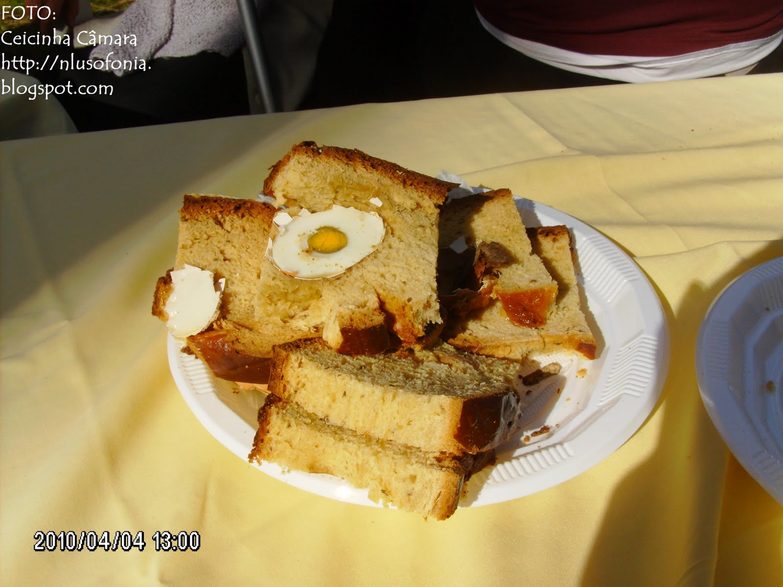 NOTÍCIAS DA LUSOFONIA: PARTIR DO FOLAR, TRADIÇÃO DA PÁSCOA EM PORTUGAL