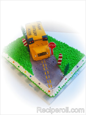 School Bus Cake / 3D School Bus Cake