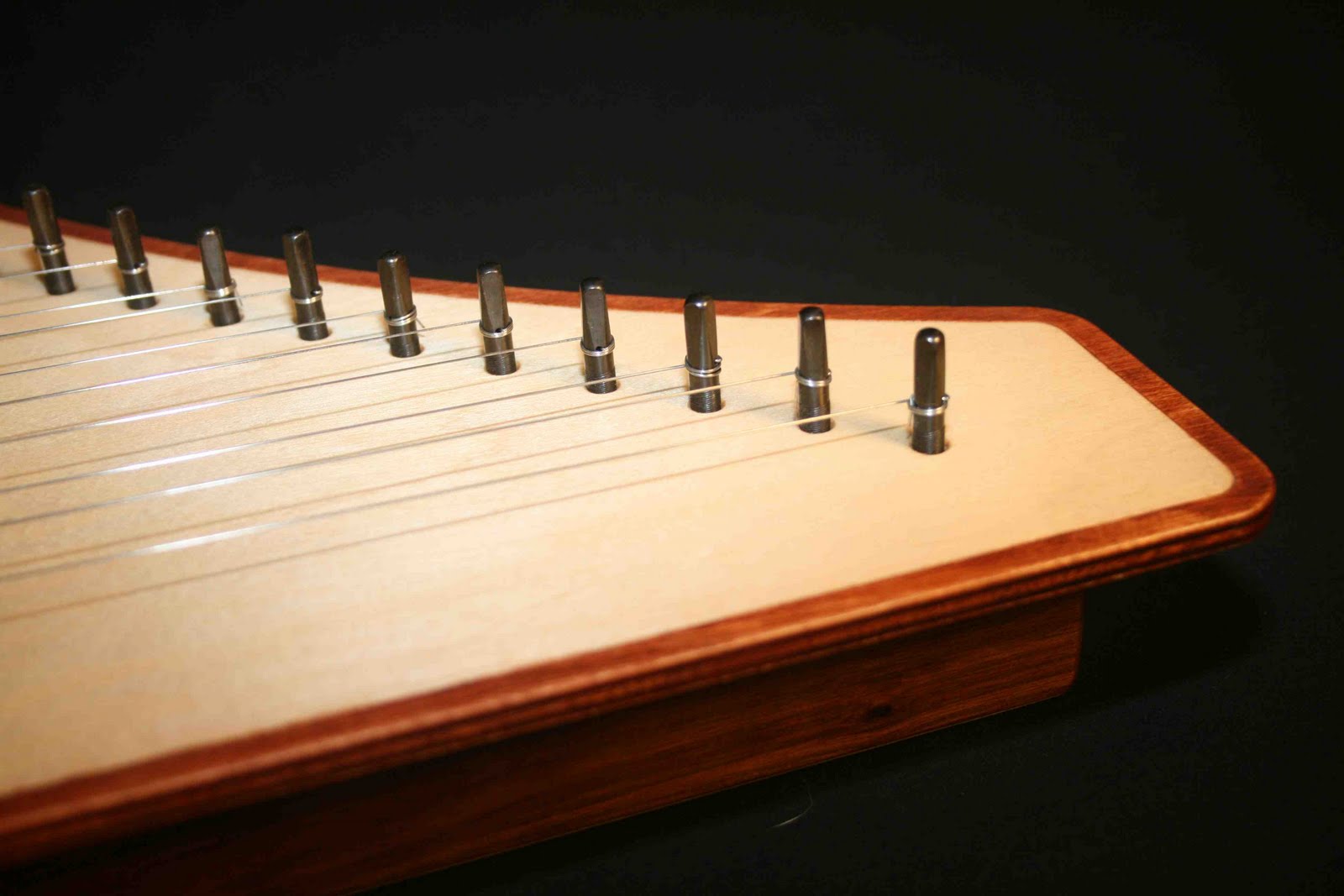 ARPAS,LIRAS Y SALTERIOS: SALTERIO MEDIEVAL