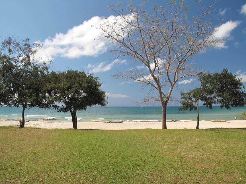 Chintheche - Hidden Gem of Lake Malawi ~ Derek's Travels