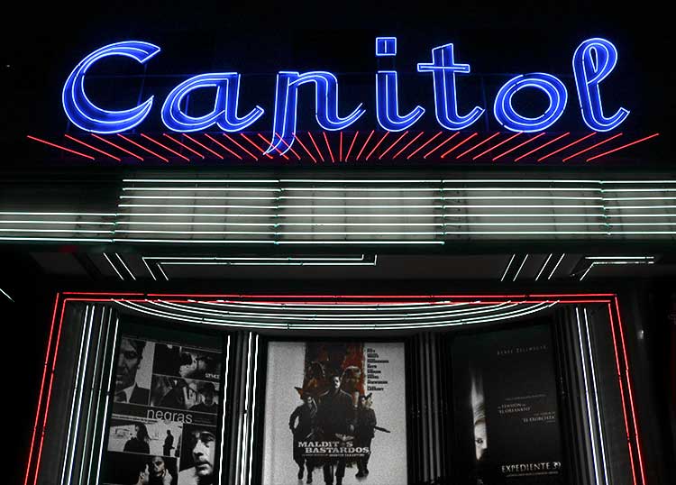 Estar en las nubes: Cine Capitol, Madrid