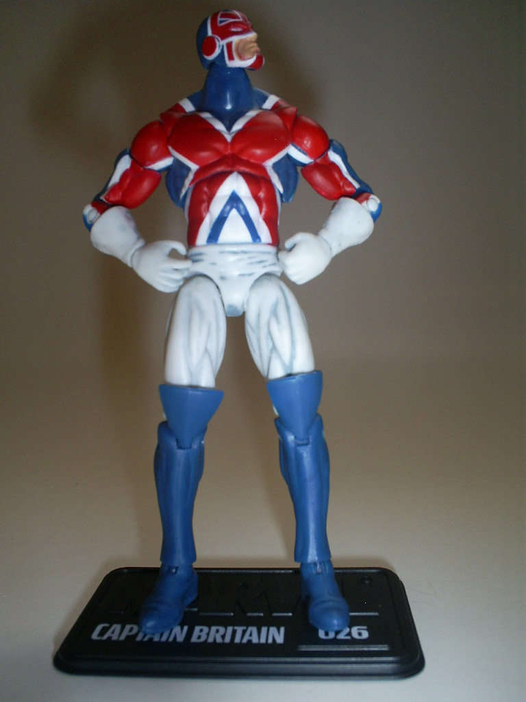 That Figures: REVIEW: Marvel Universe's Captain Britain