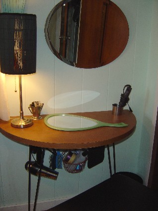 Mid Century Modern Hairpin Legs - How to Restore Finish