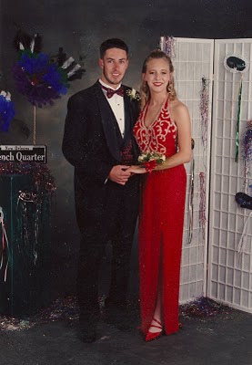 Peachy's prom fashion.