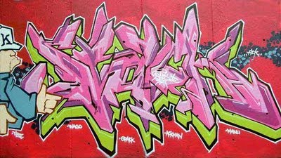 Best Graffiti Designs: Pink Graffiti Style Alphabet