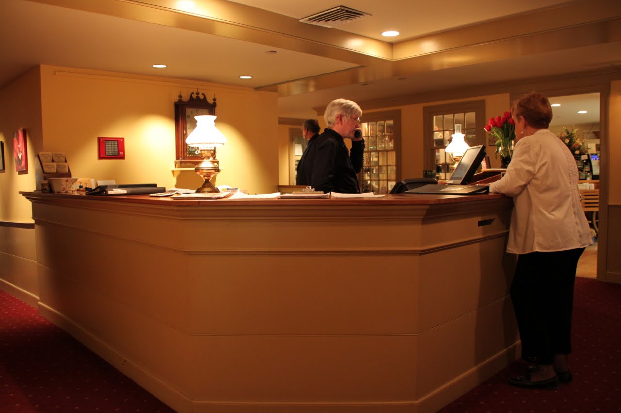 FrameBoston: ウェイサイド・インで昼食（Lunch at Historic Wayside Inn）