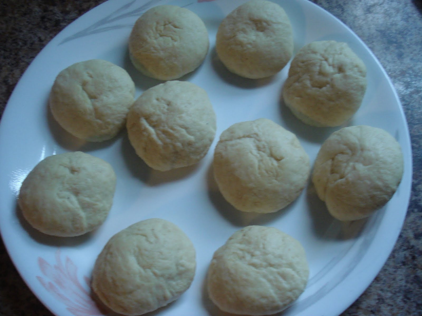 Roti, Chapati, Indian Flat Bread ~ Desi Zayeka