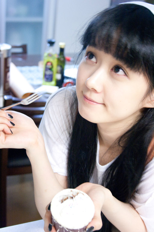 China born comic artist - Xia Da