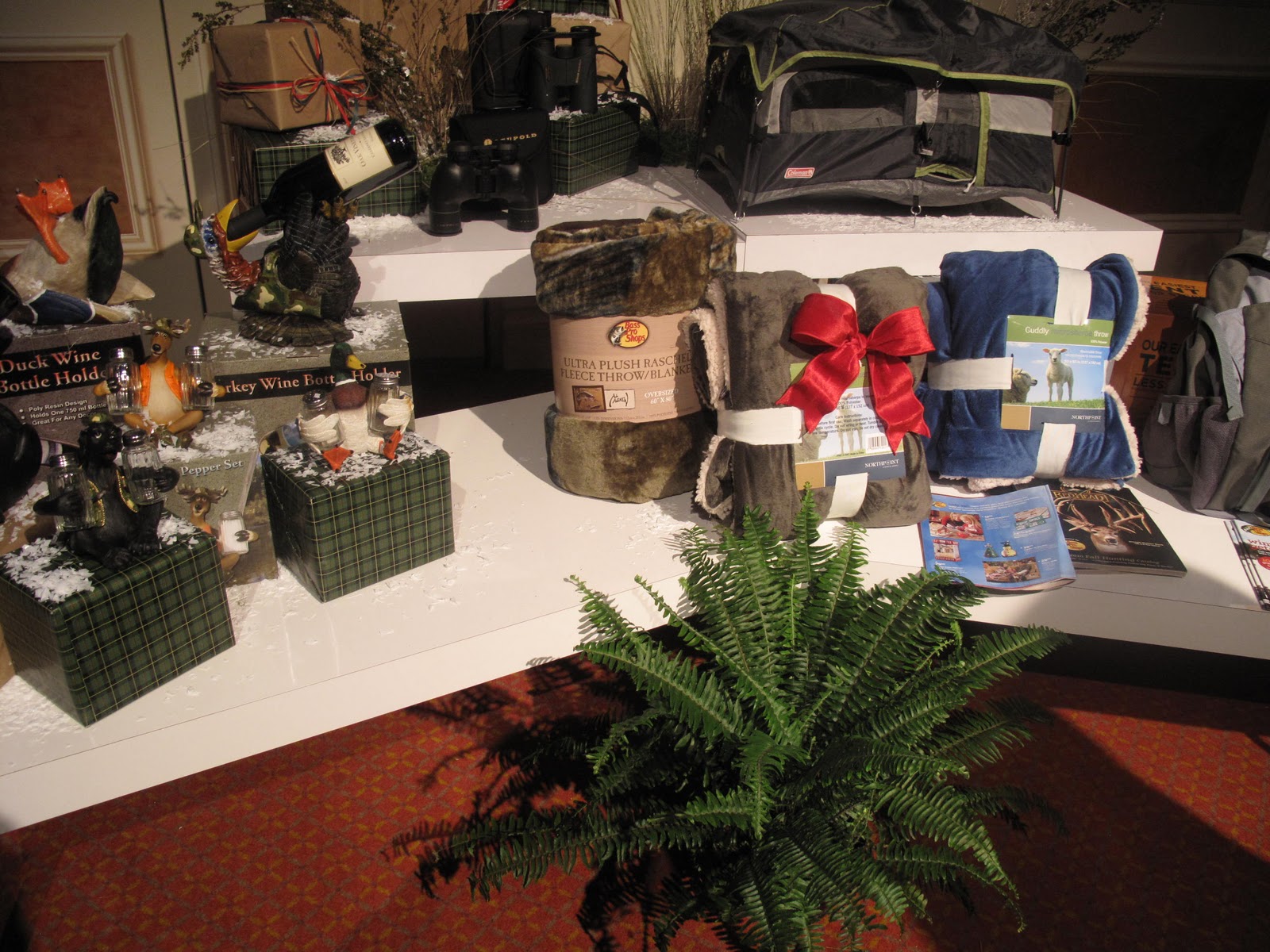 LAS VEGAS DAZE: Grazie Gift Extravaganza VIP Party