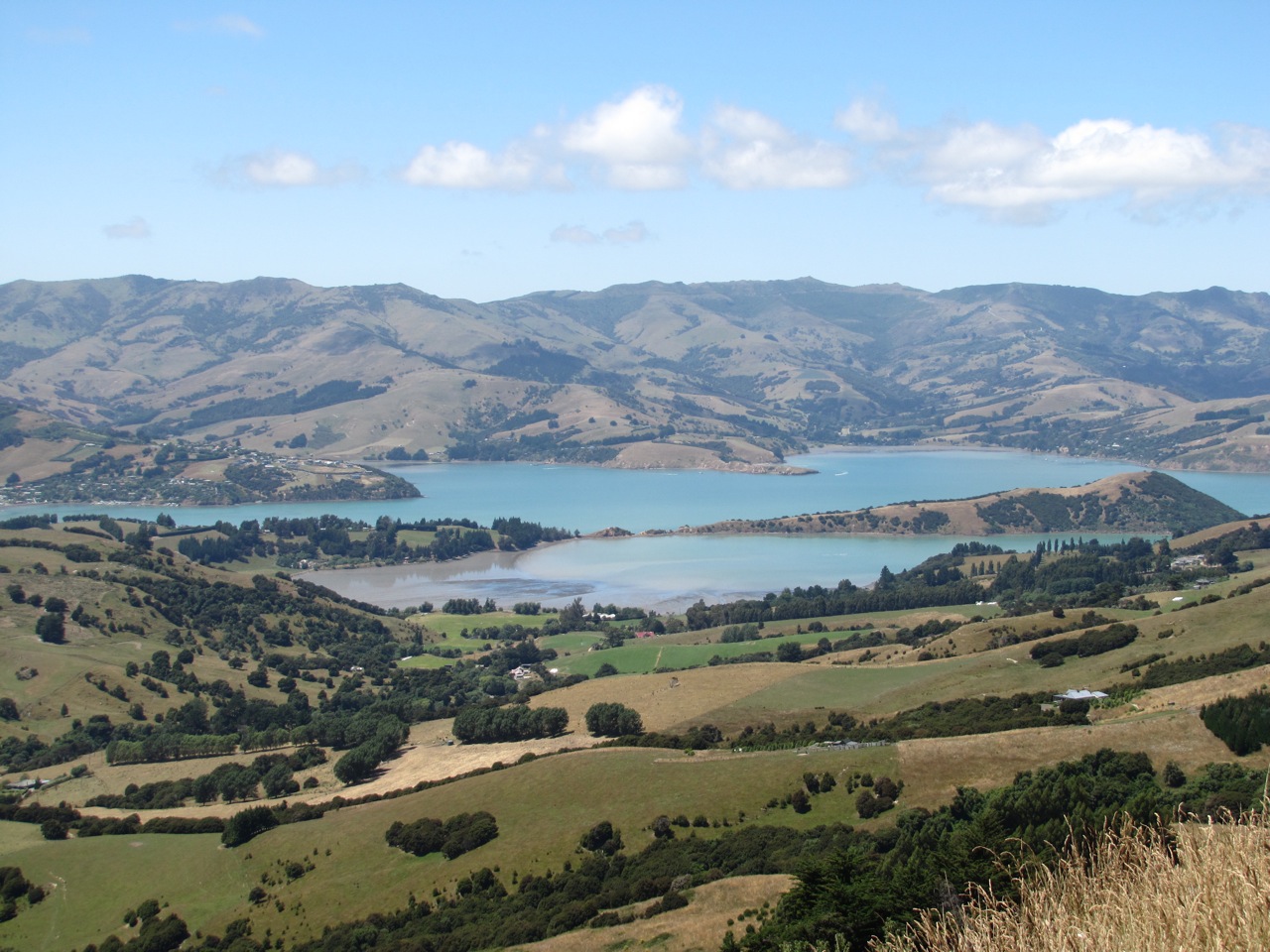 Kiwi Nomad's Wanderings: The road to Wainui