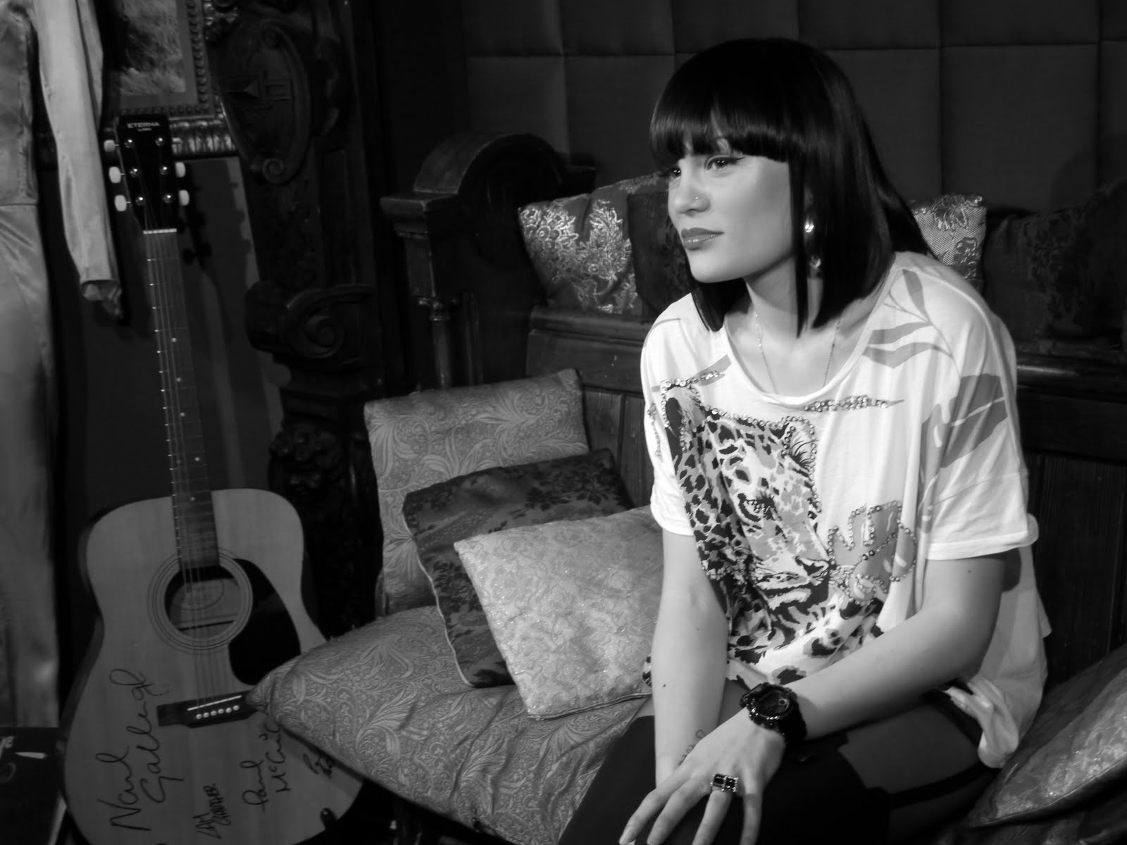 GSHOCK: More Jessie J