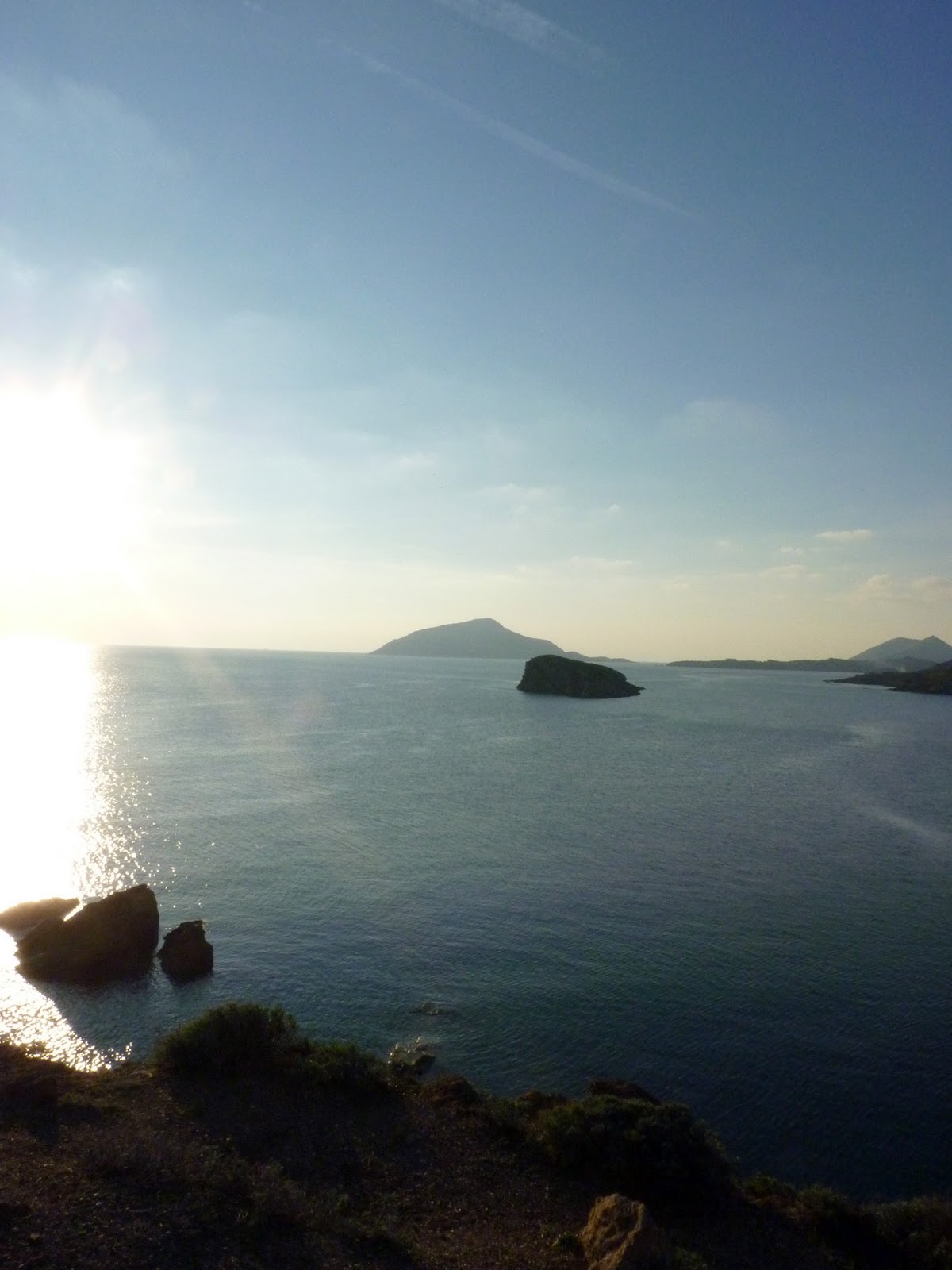 Σκεψεις, ηχοι και εικονες: December 2010