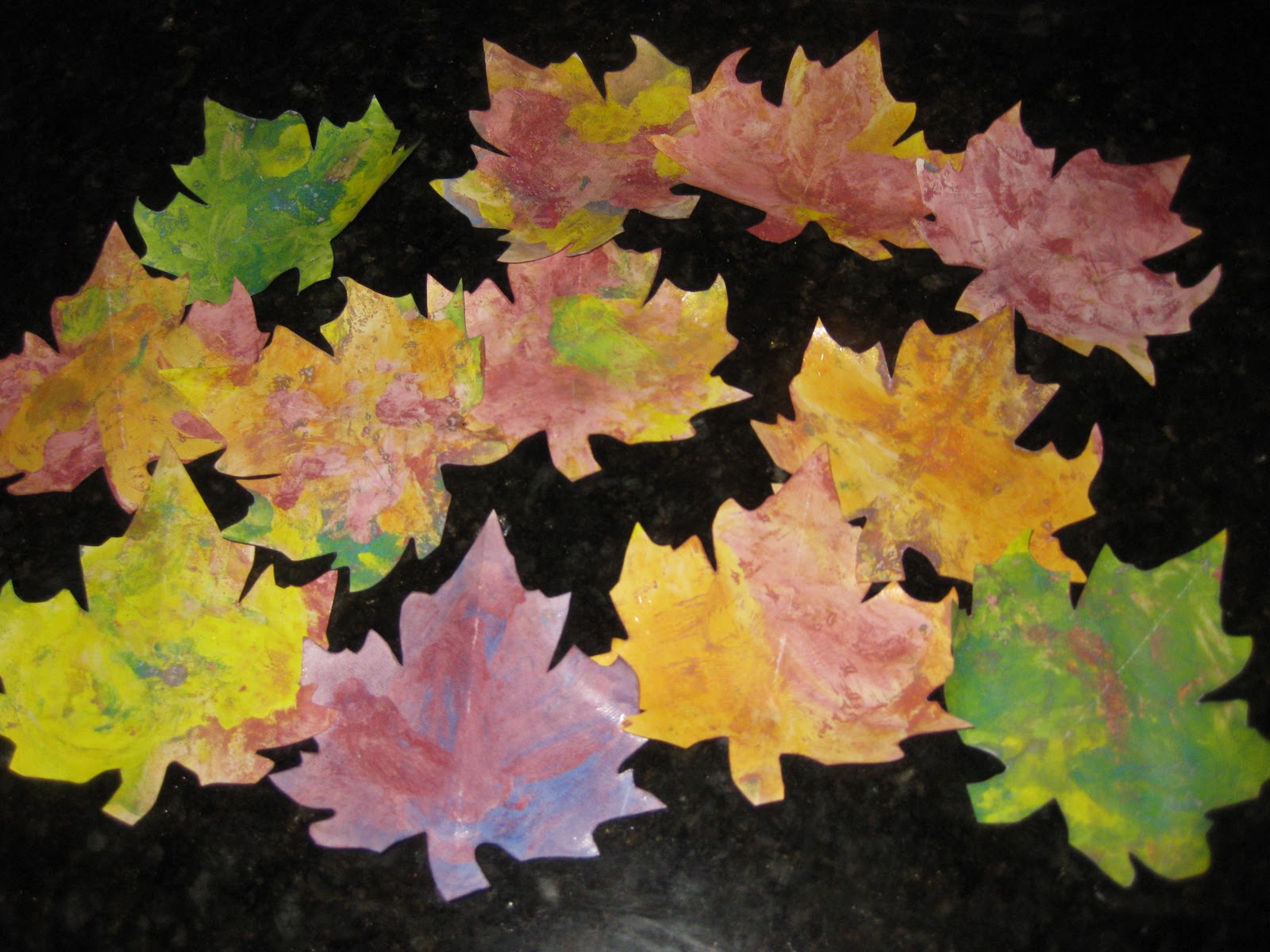 Fall Leaves - Mom Endeavors