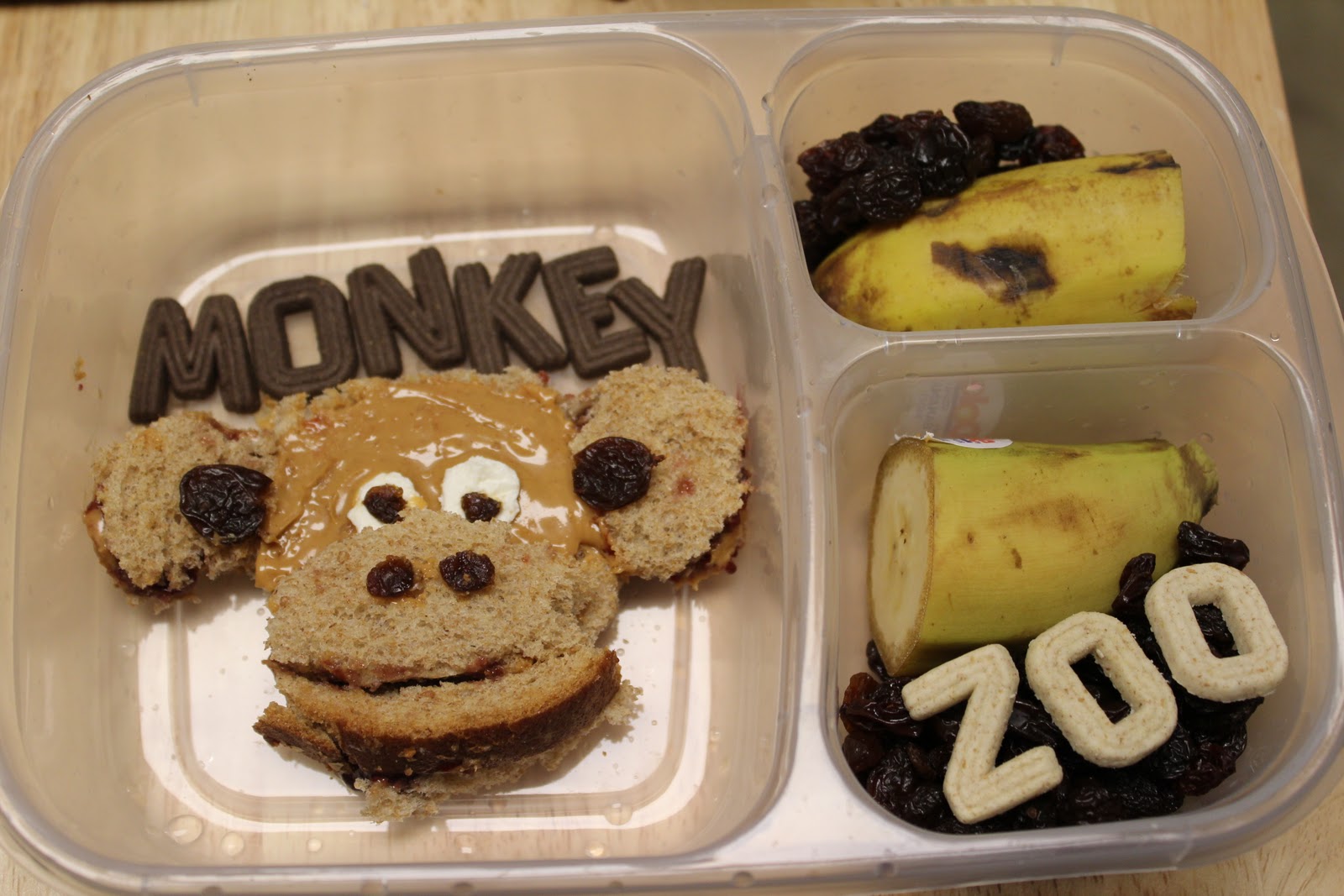 Zoo Activities - Mom Endeavors