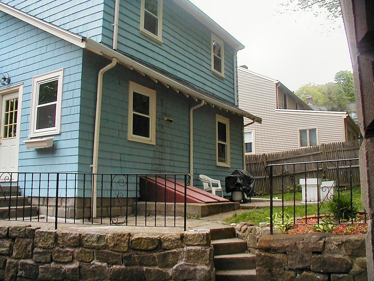 Maison Decor: I didn't start off in a fixer upper! My DIY house stories